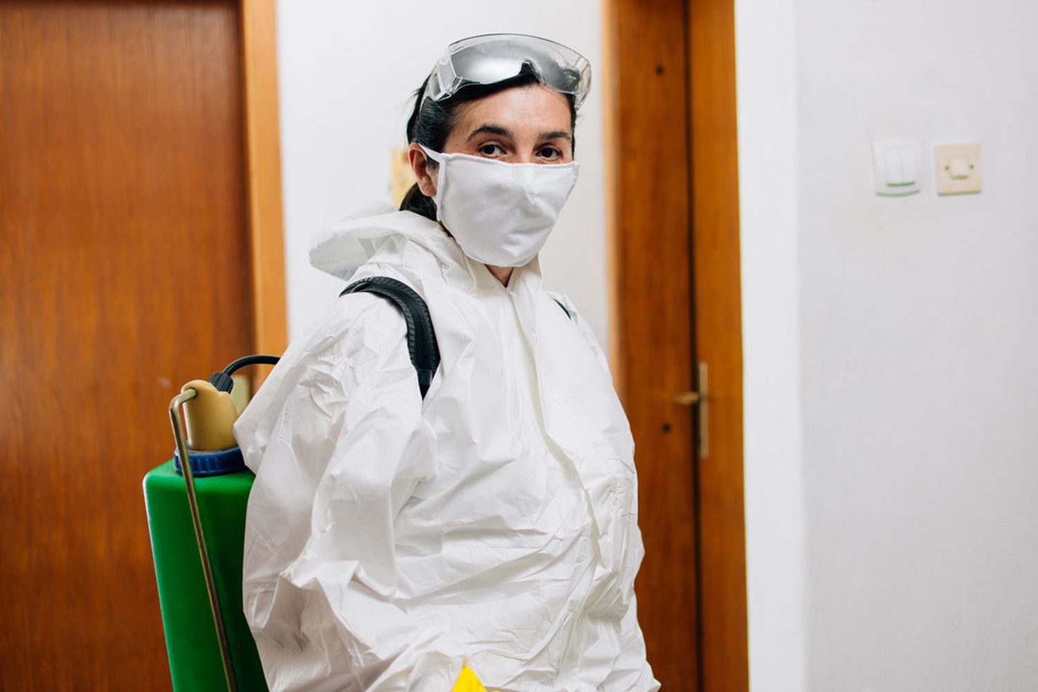 Women in the workforce: why we need more female pest controllers | RSPH