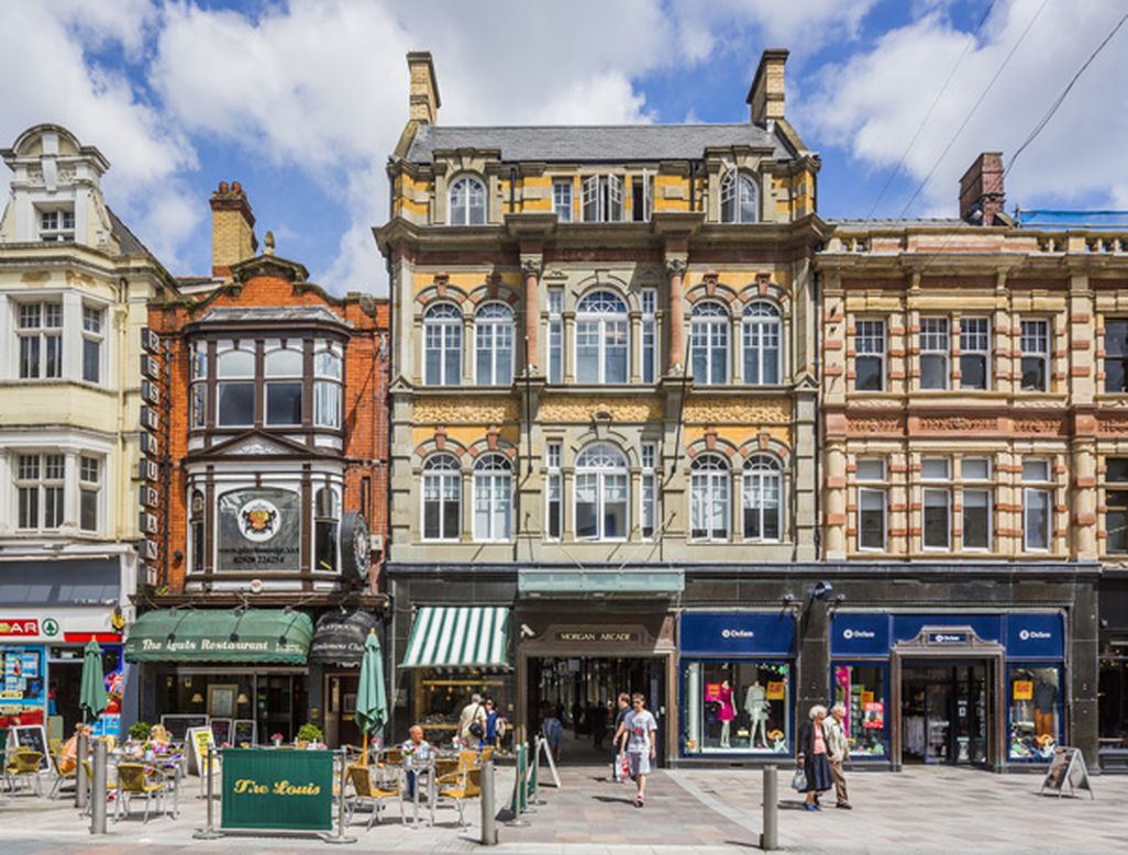 Streets Ahead: building health on the high street | RSPH